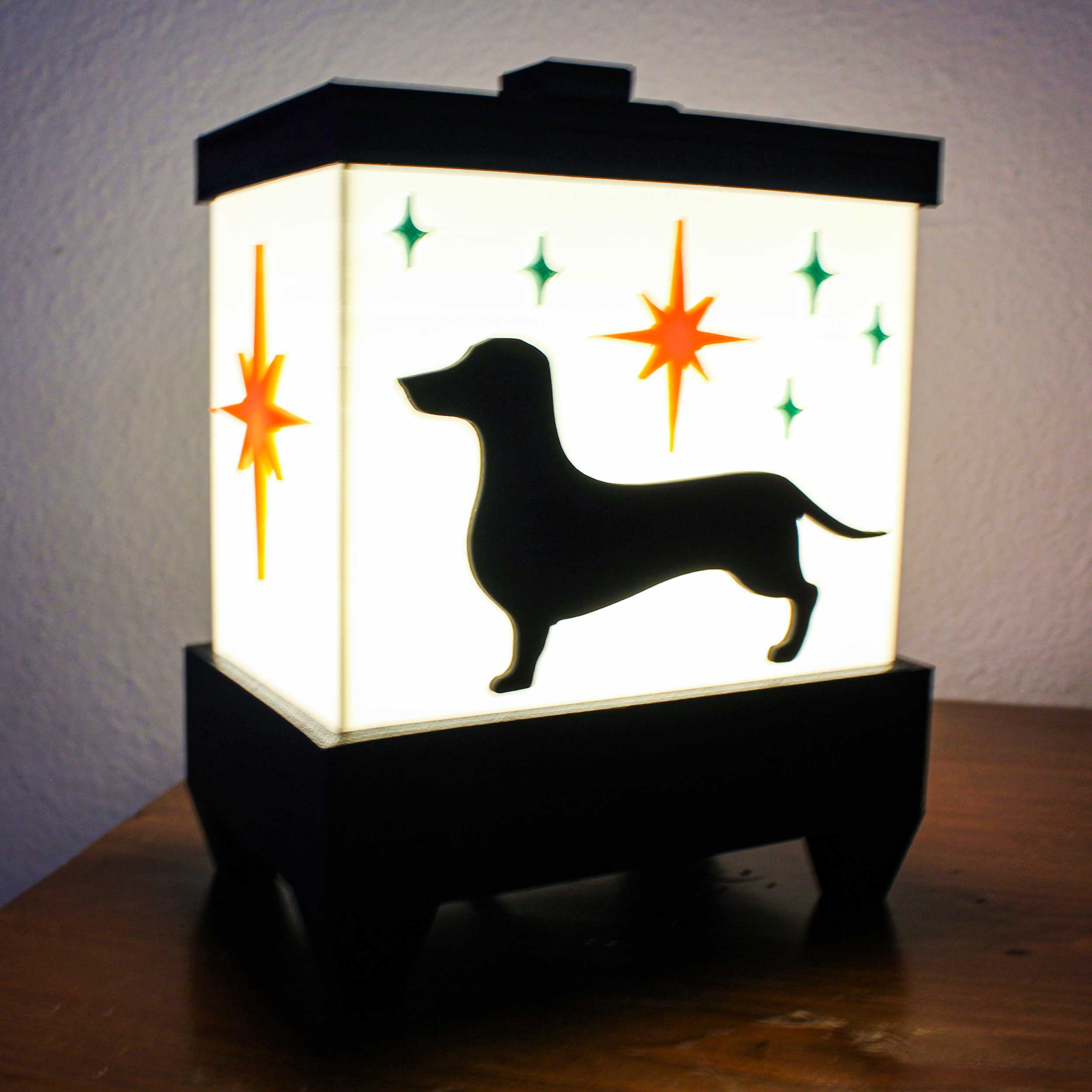 Atomic Dachshund Lamp – Retro Layers